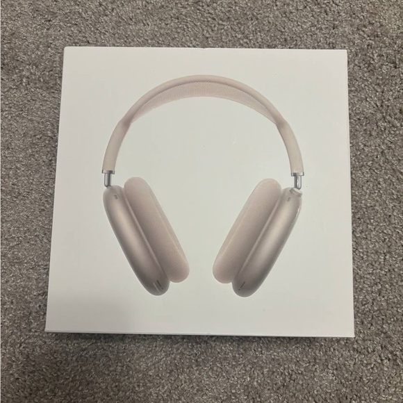 Apple | Headphones | Starlight Colored Airpod Maxs Second Generation ...